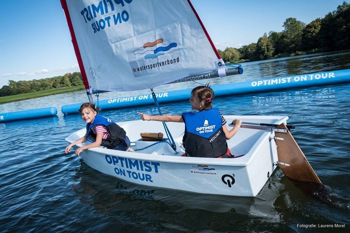 Kinderen maken gratis kennis met de watersport tijdens Optimist on Tour ...